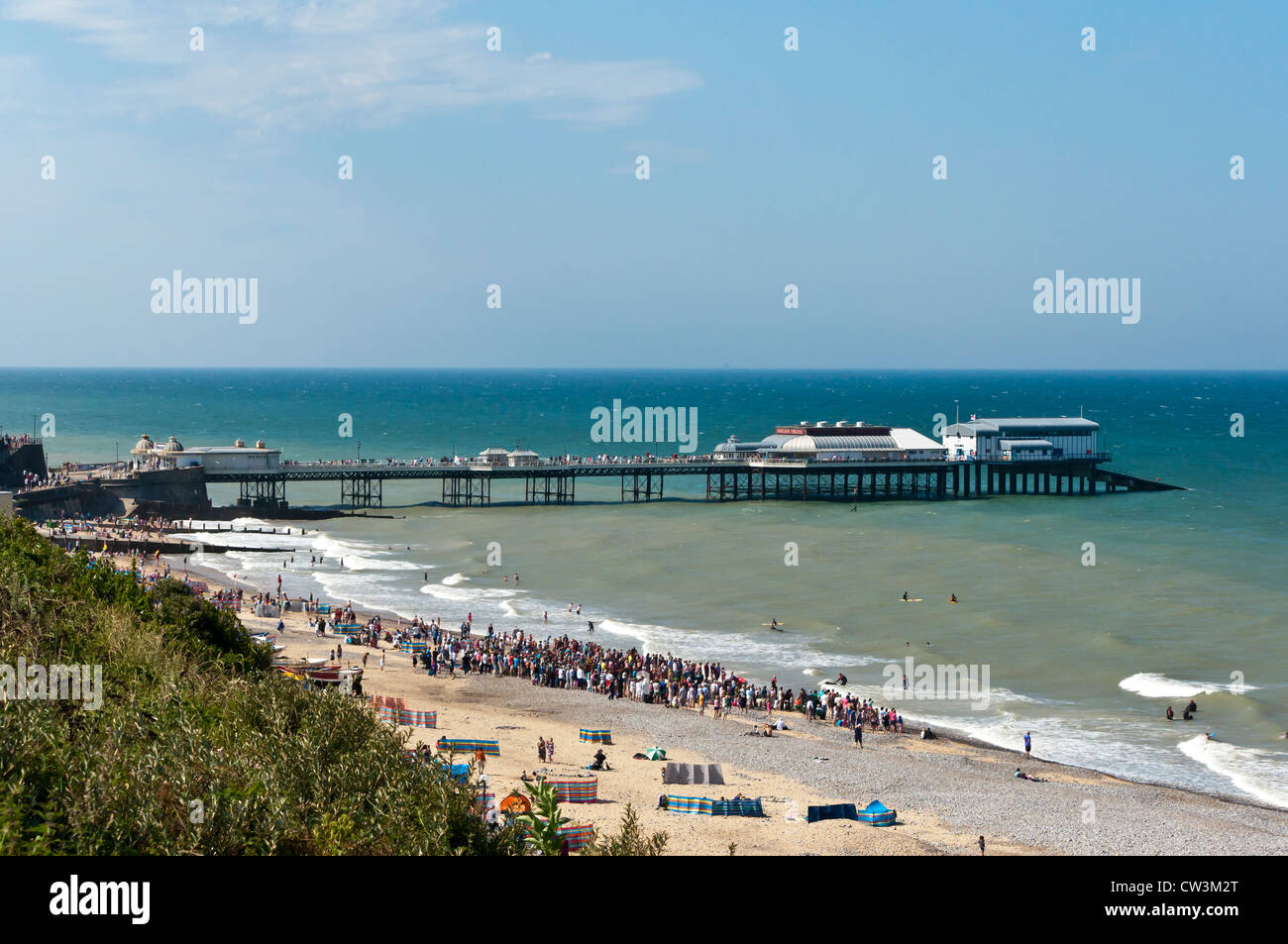 Cromer beach from cliffs hot sunny summer day Stock Photo - Alamy