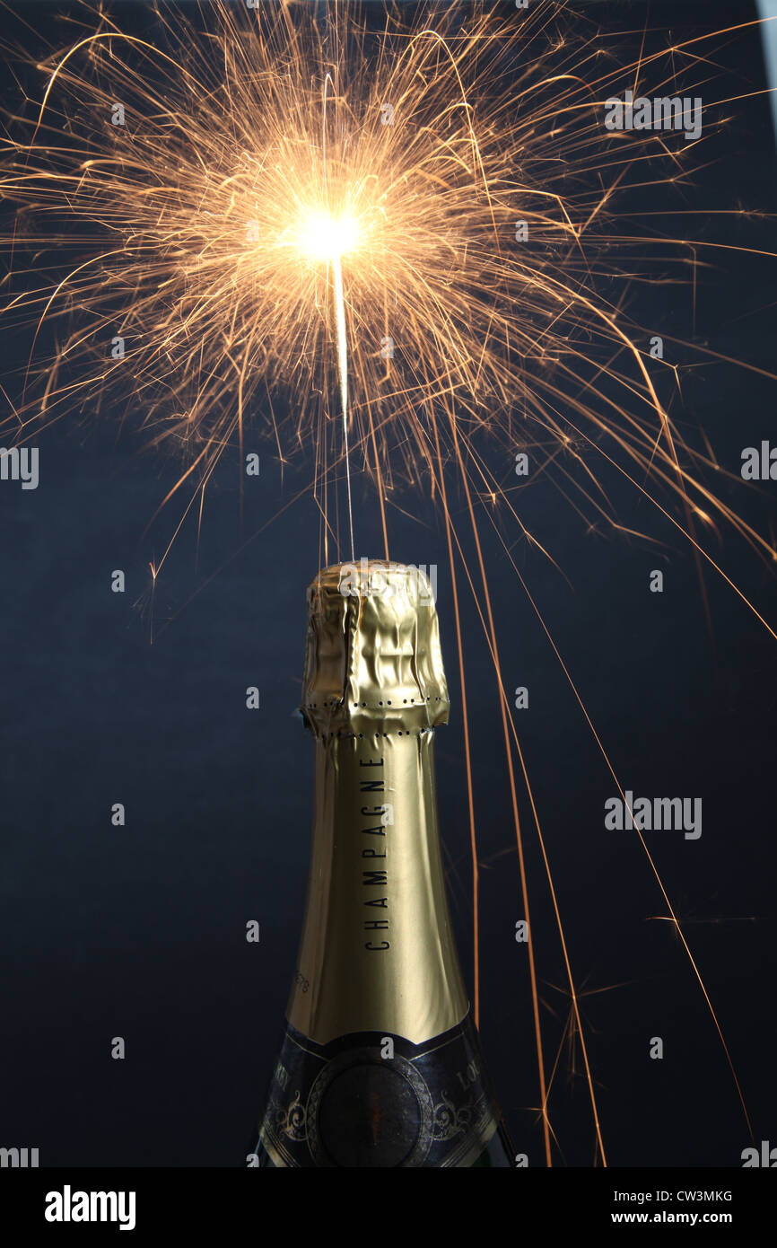 Champagne party celebration sparklers sparkler bright congratulations ...