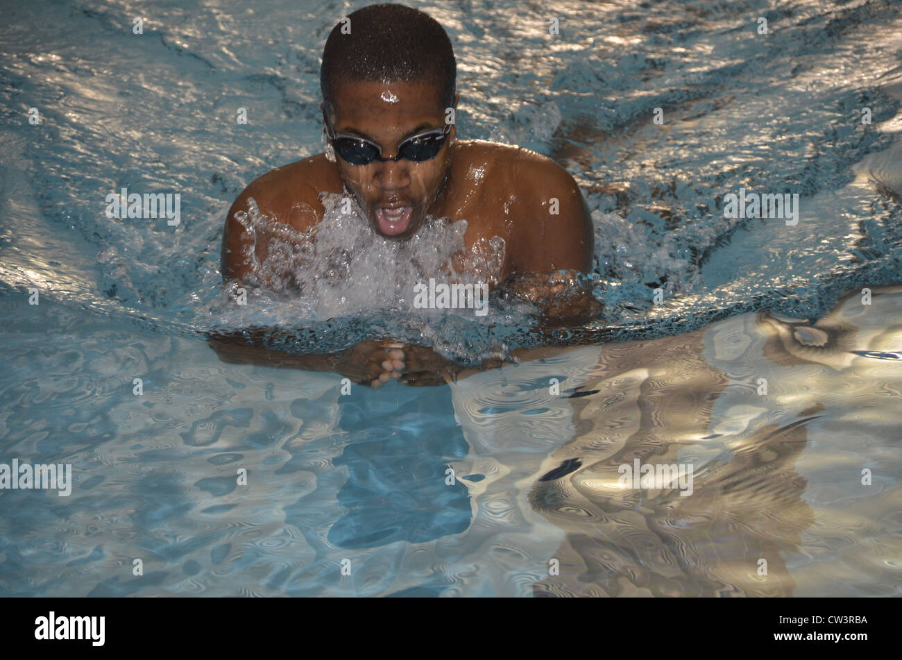 African american swimmer hi-res stock photography and images - Alamy
