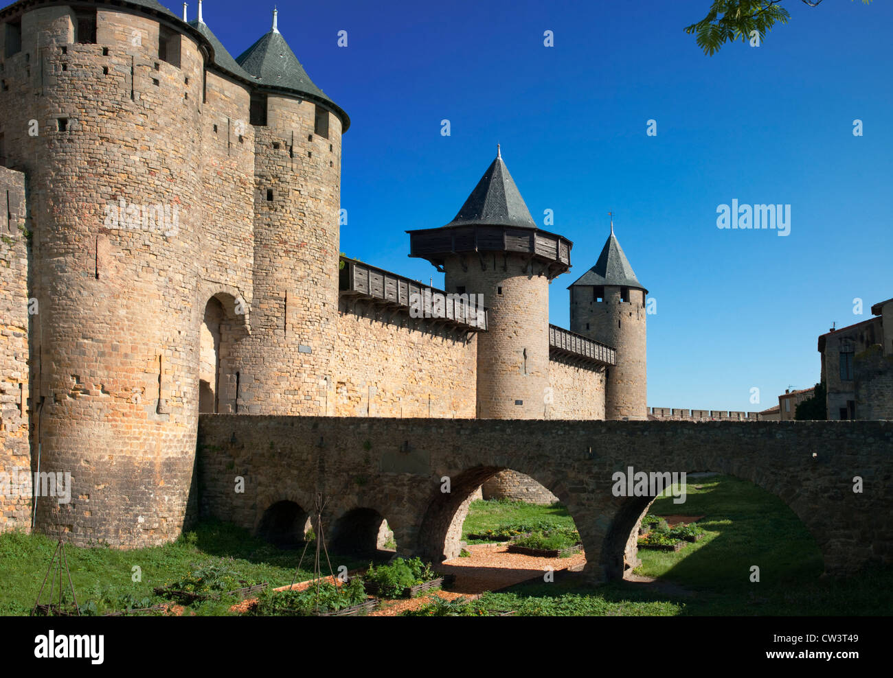 Carcassonne medieval fortified town hi-res stock photography and images ...