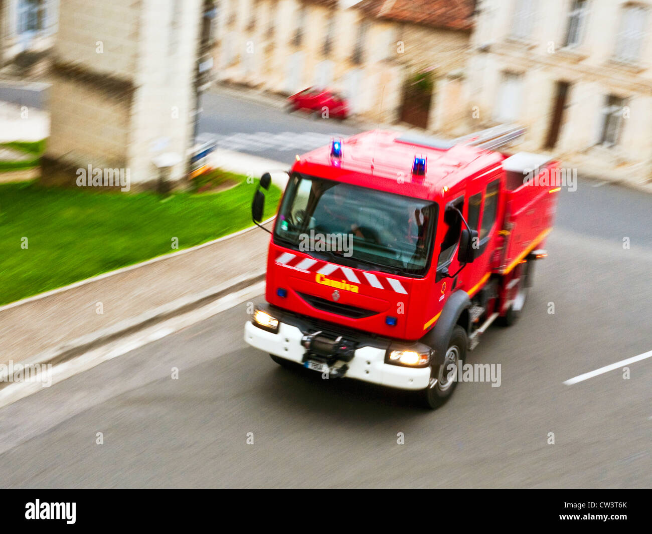 Fire engine at speed / blur - France Stock Photo - Alamy