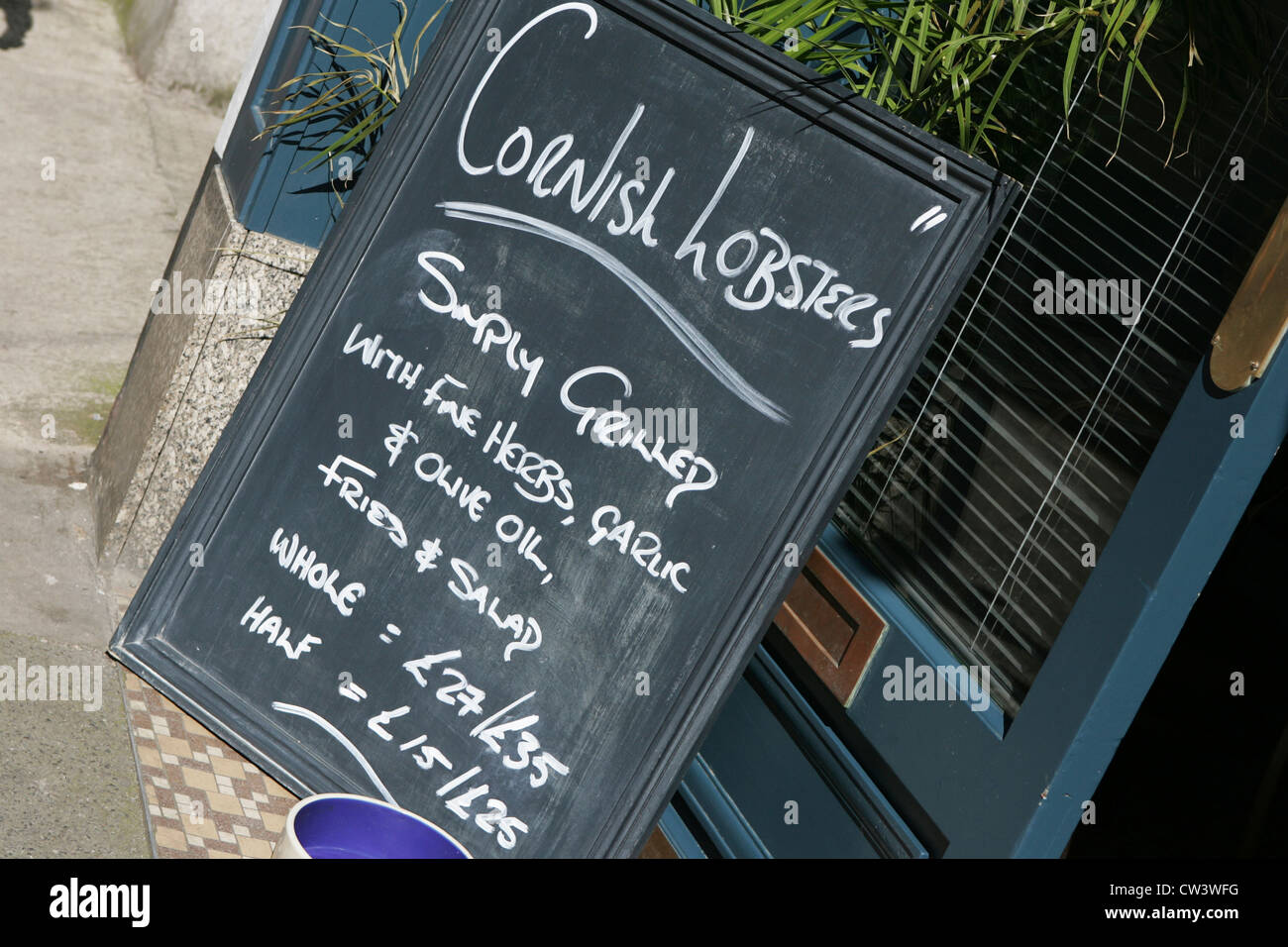 Cornish lobsters seafood restaurant sign hi-res stock photography and ...