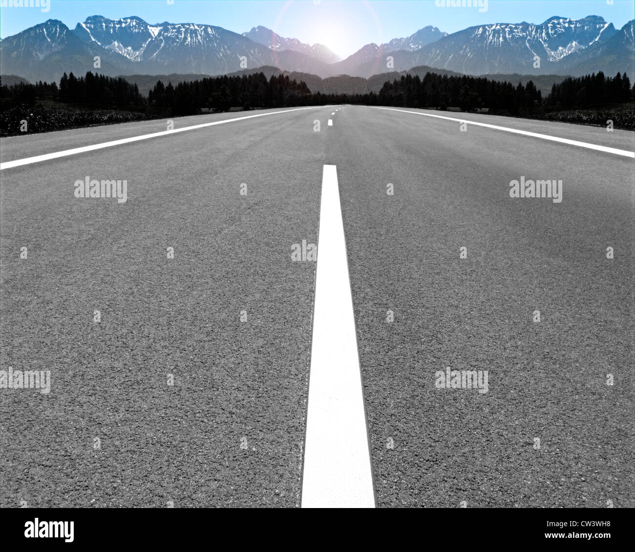 German alpine highway hi-res stock photography and images - Alamy