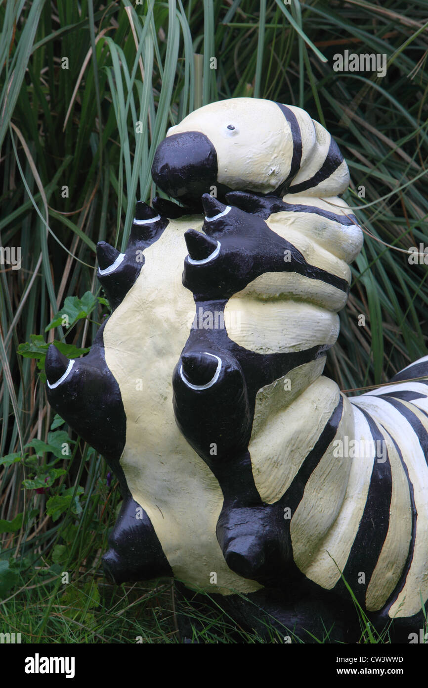 Caterpillar sculpture hi-res stock photography and images - Alamy