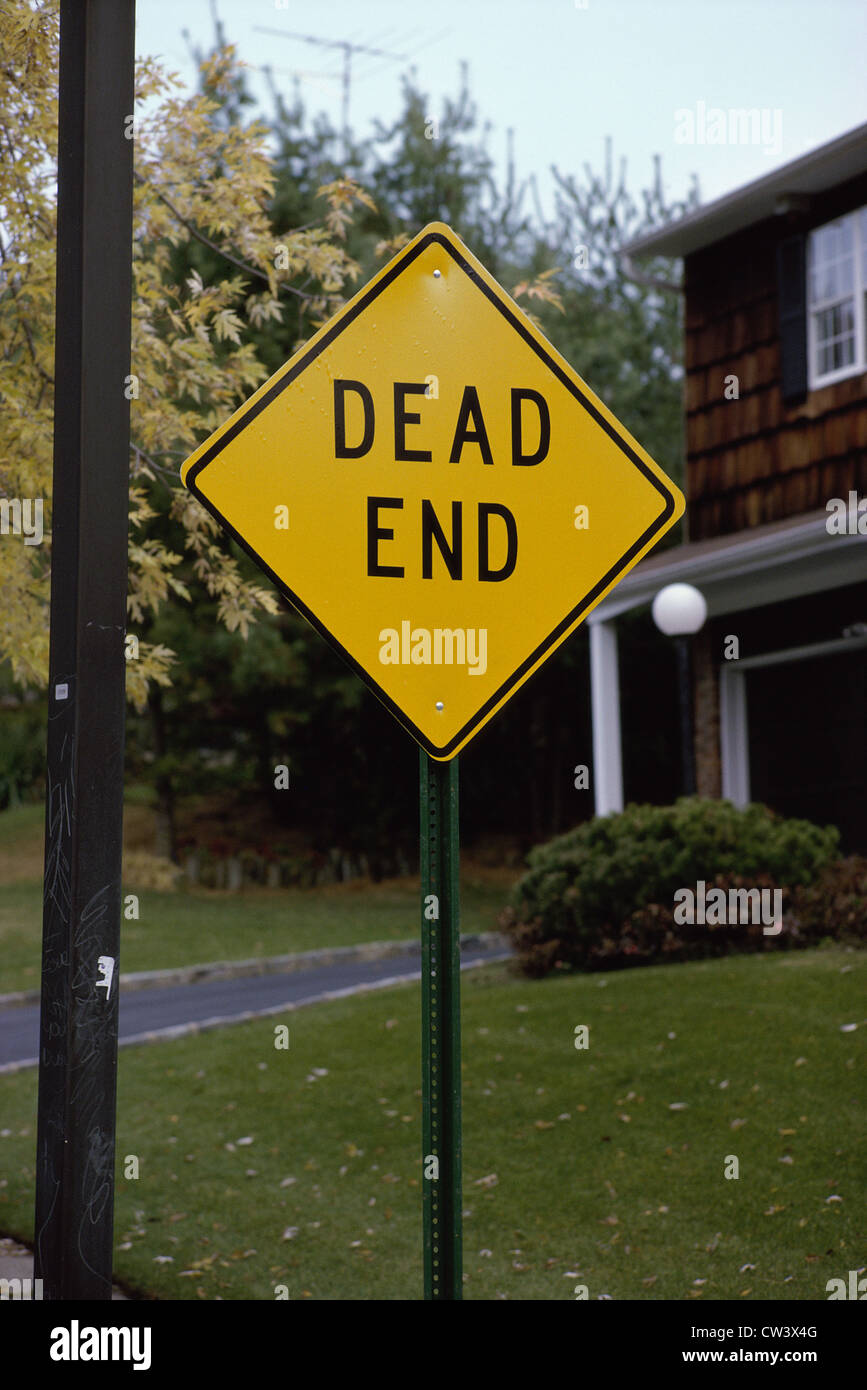 Dead end sign Stock Photo - Alamy