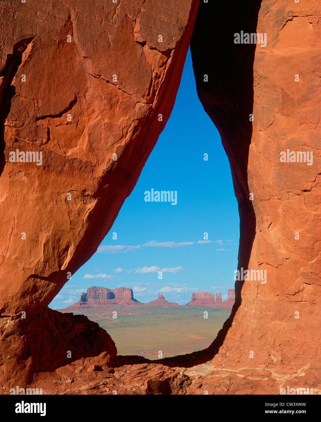 Keyhole View at Monument Valley, Arizona Stock Photo - Alamy