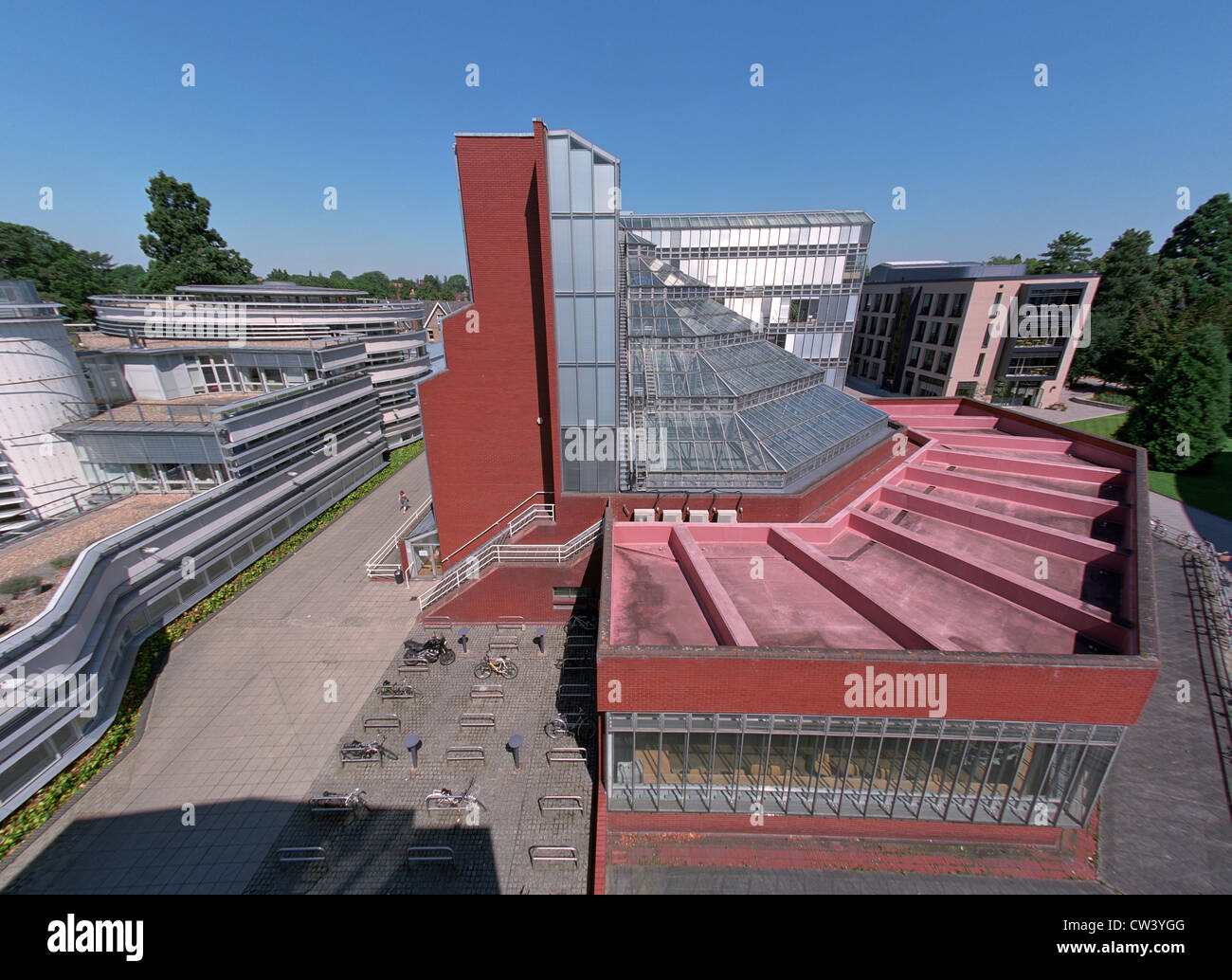 Cambridge university faculty of history hi-res stock photography and ...