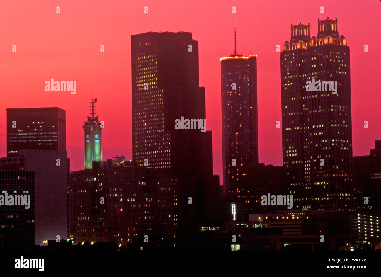 Skyline view at sunset of the state capital of Atlanta, Georgia Stock ...