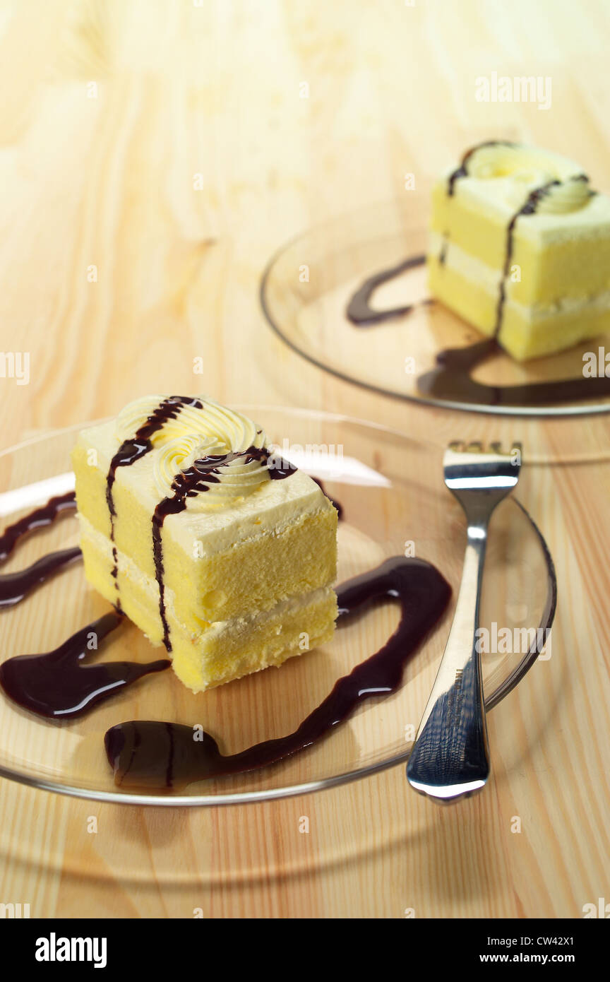 Fresh cream cake hi-res stock photography and images - Alamy
