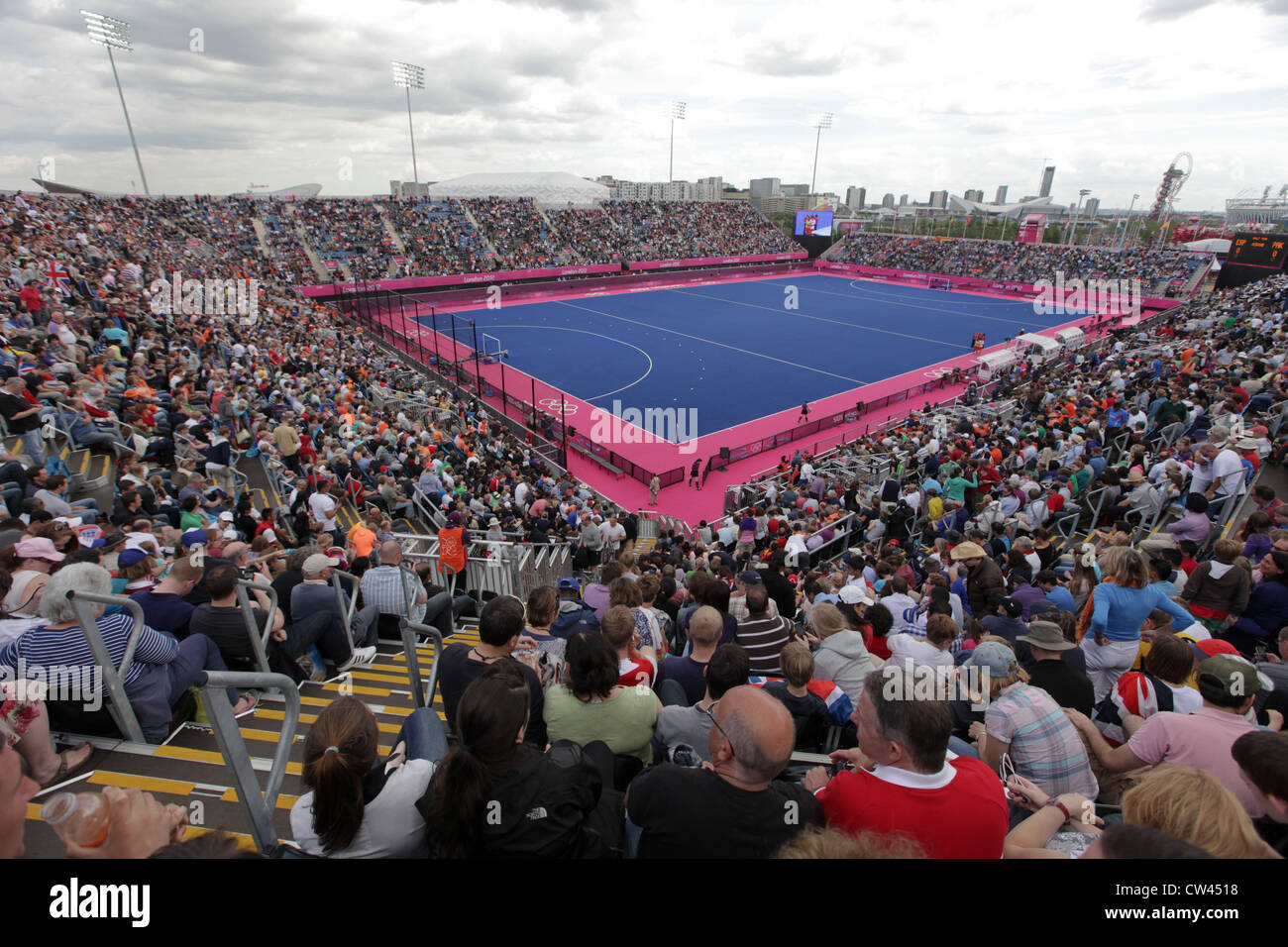 Hockey stadium hi-res stock photography and images - Alamy