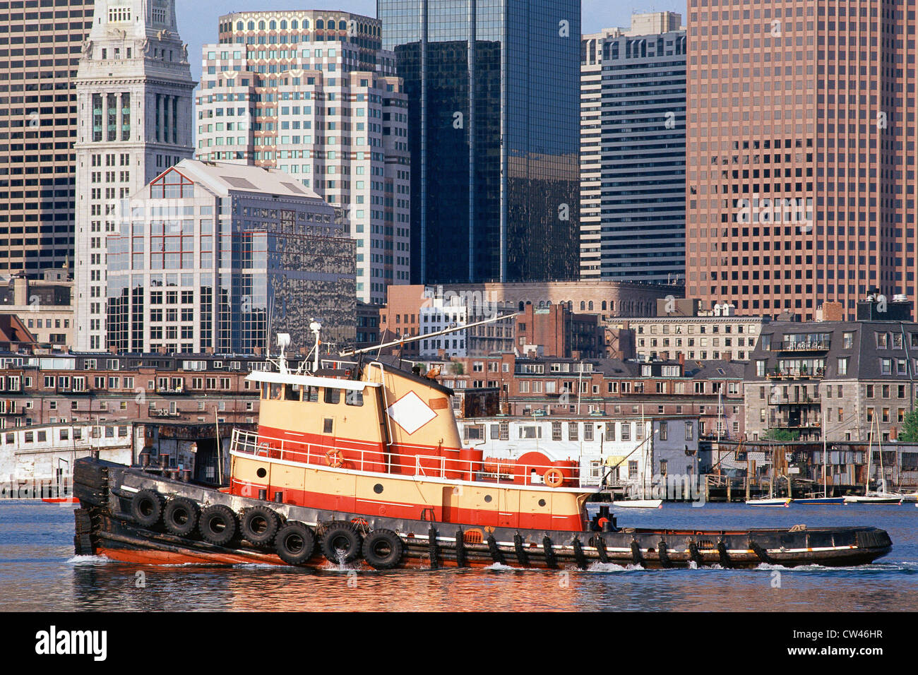 Tugboat in Boston harbor Stock Photo - Alamy