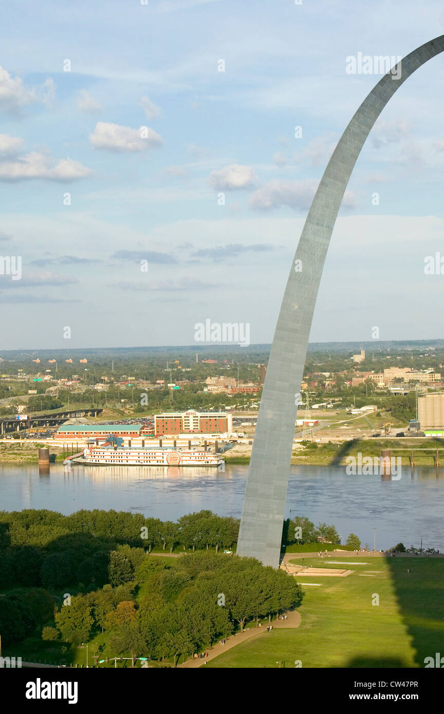 Half arch hi-res stock photography and images - Alamy