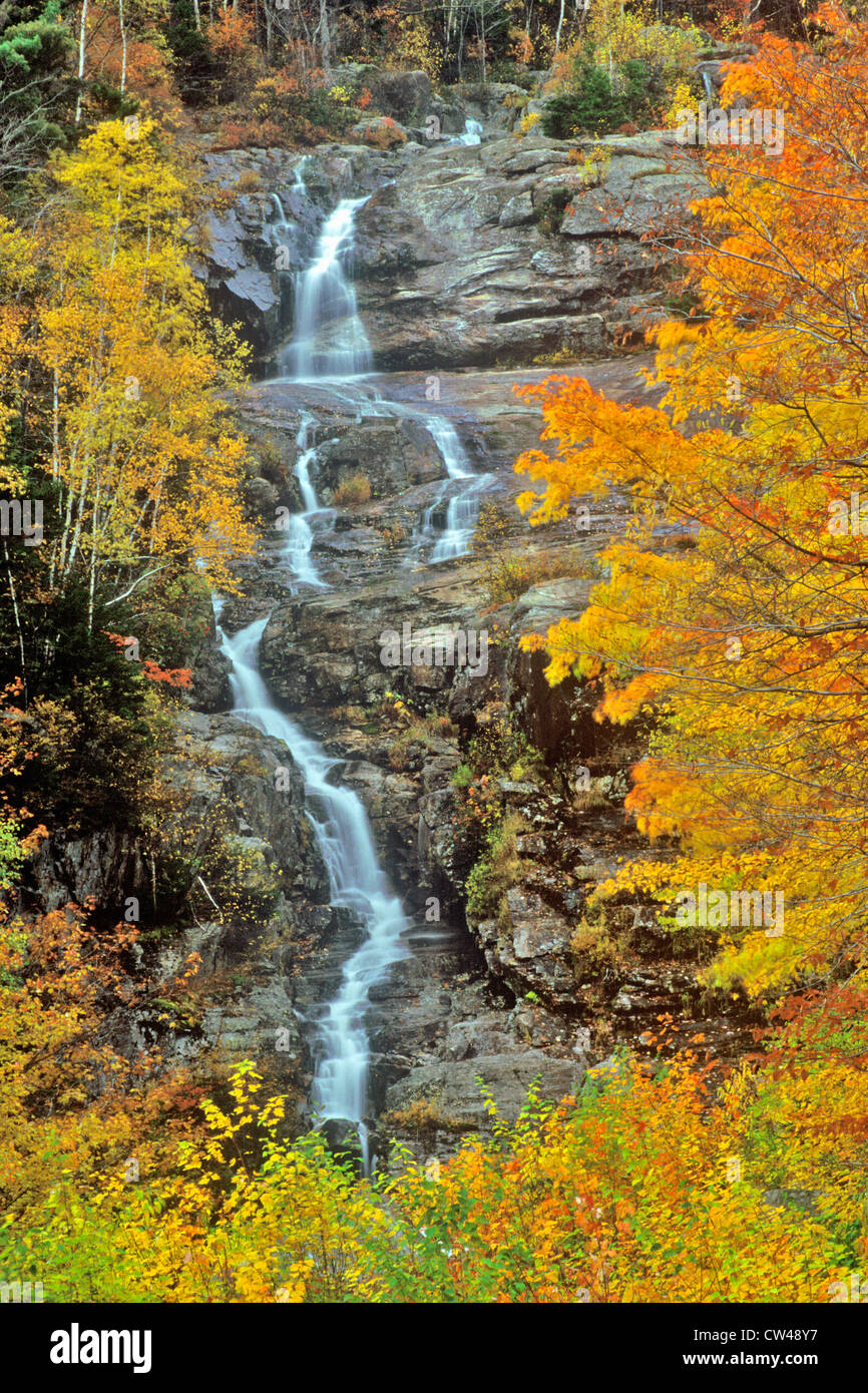 The notch of the white mountains hi-res stock photography and images ...