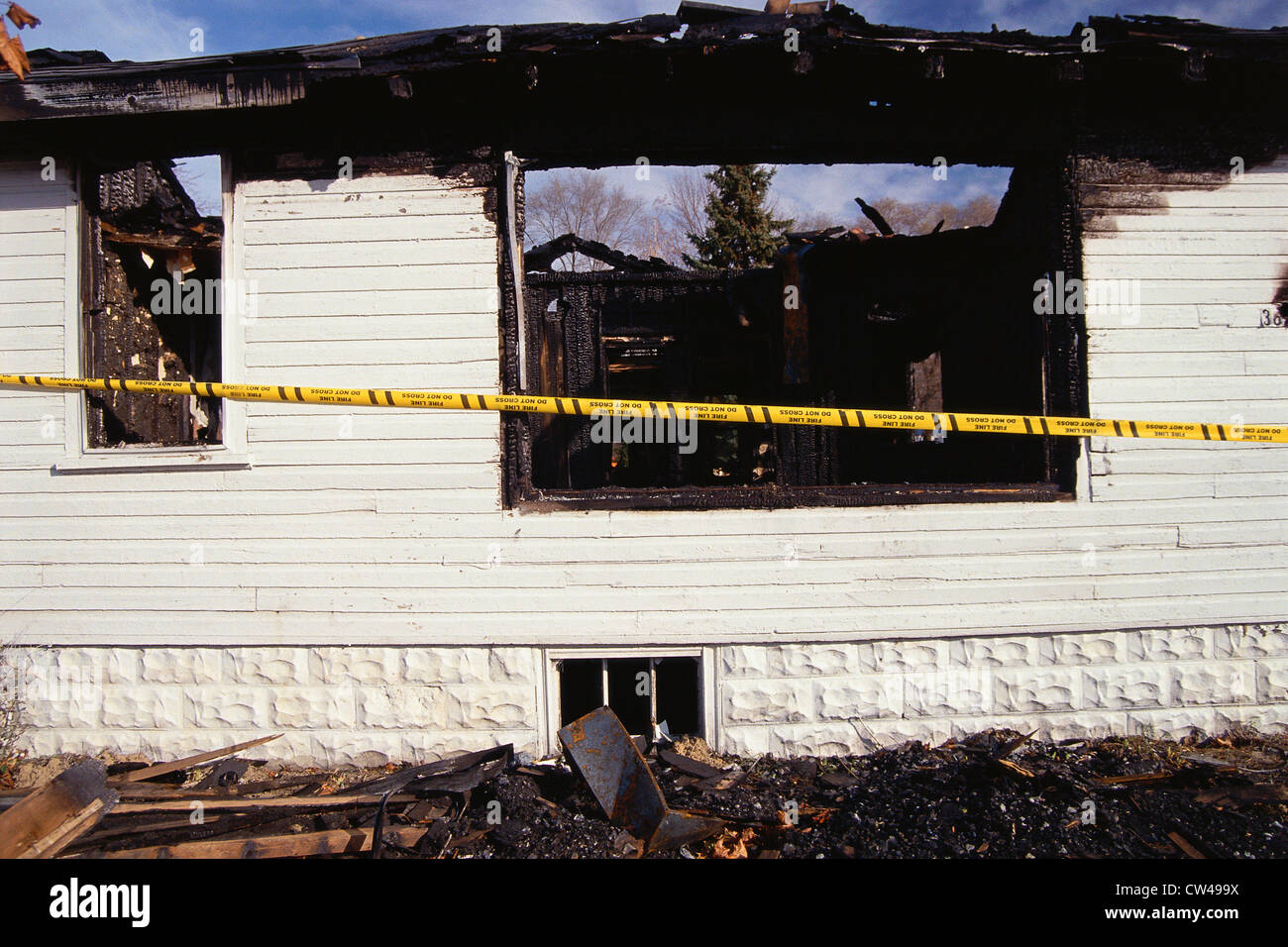 Charred condemned building Stock Photo - Alamy