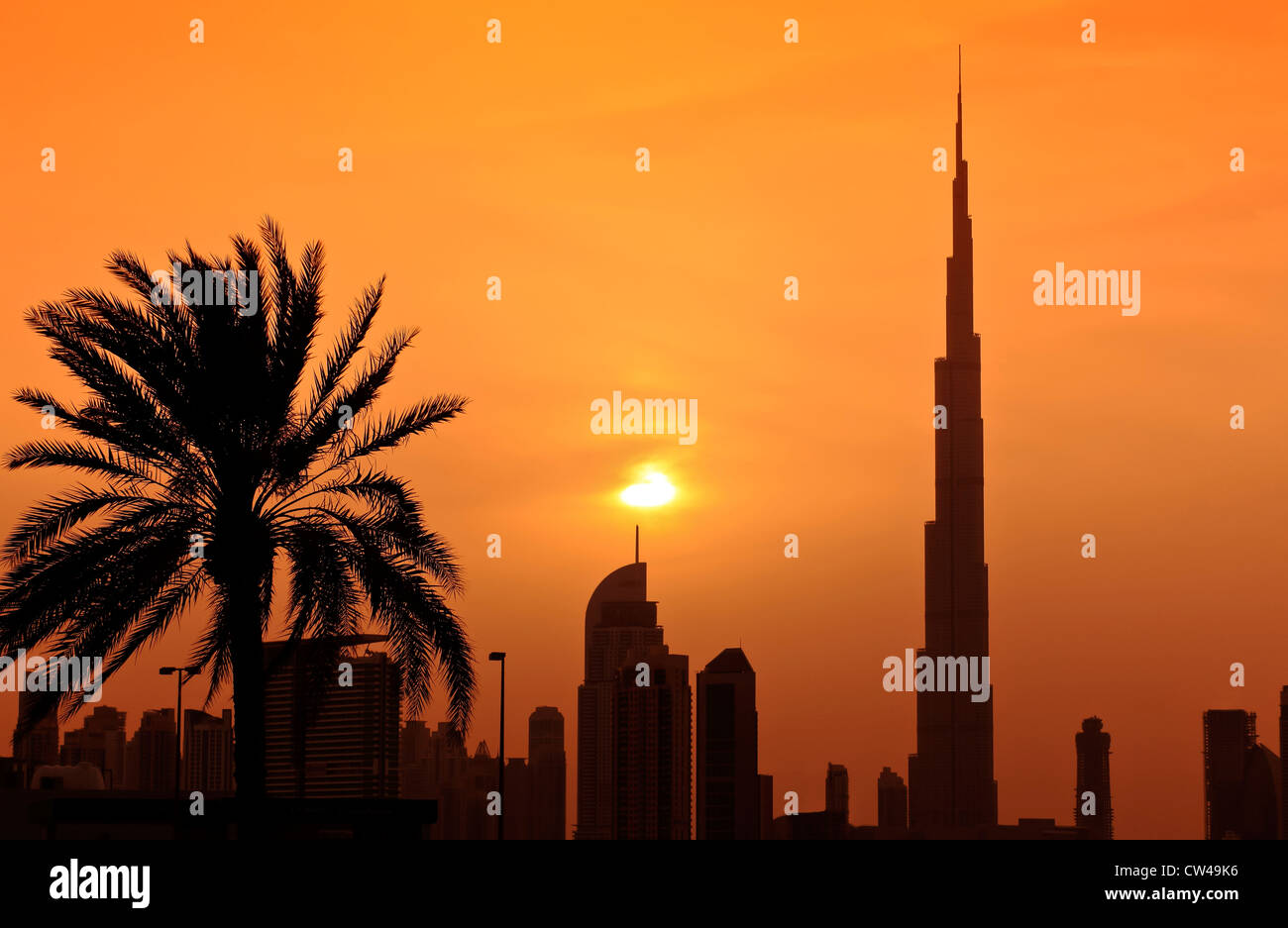 Burj khalifa at sunset hi-res stock photography and images - Alamy