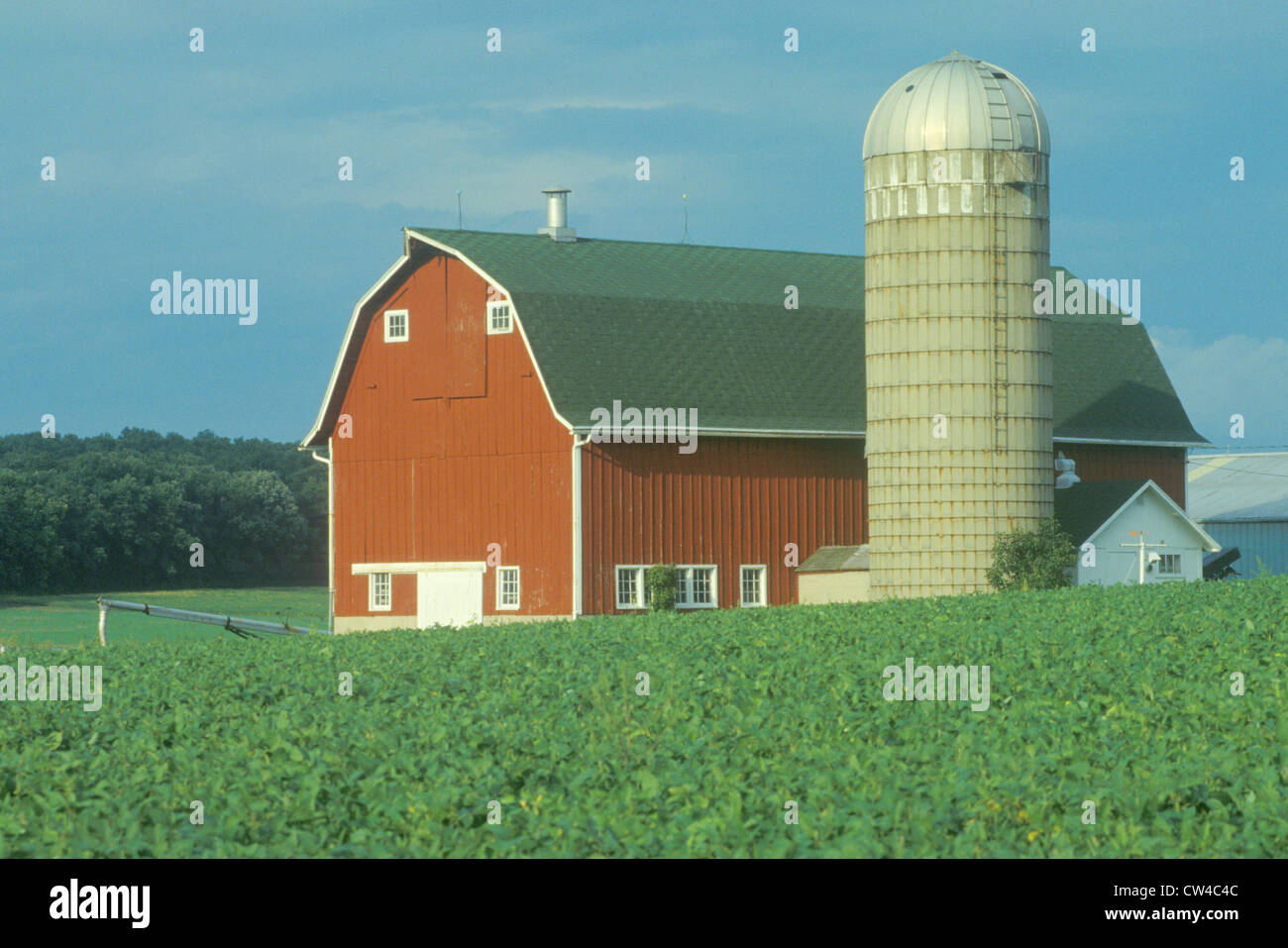 Southern barn hi-res stock photography and images - Alamy