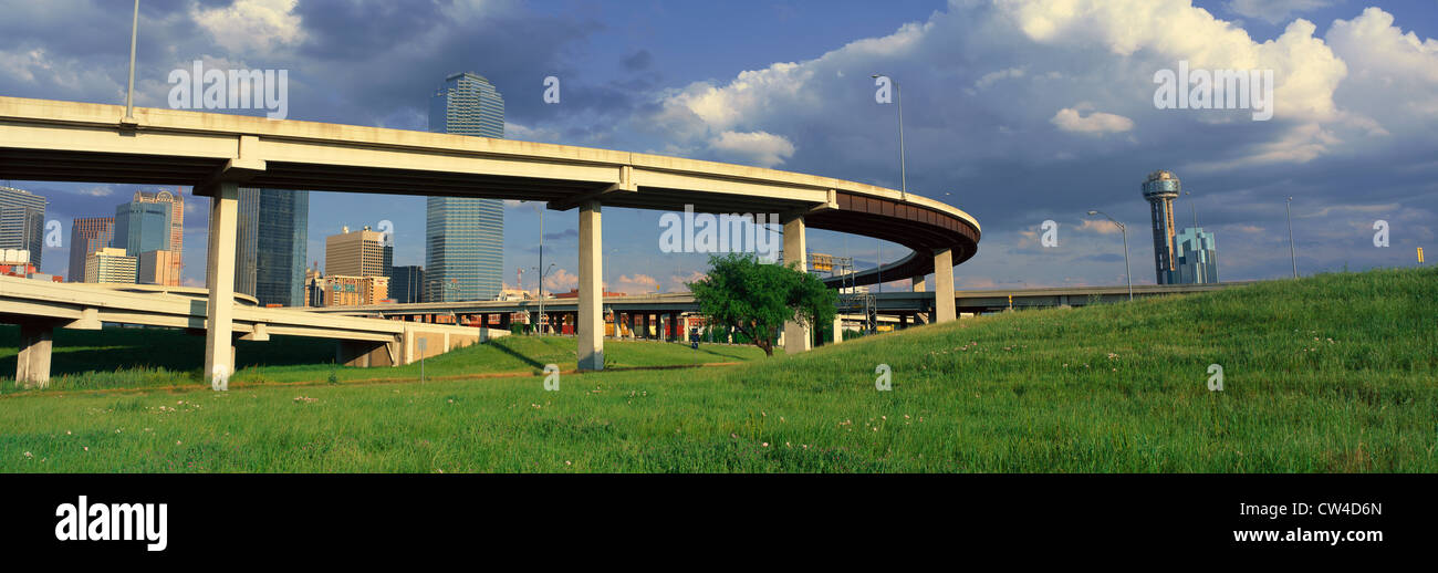 Dallas, TX skyline from freeway overpass with Reunion Tower Stock Photo ...