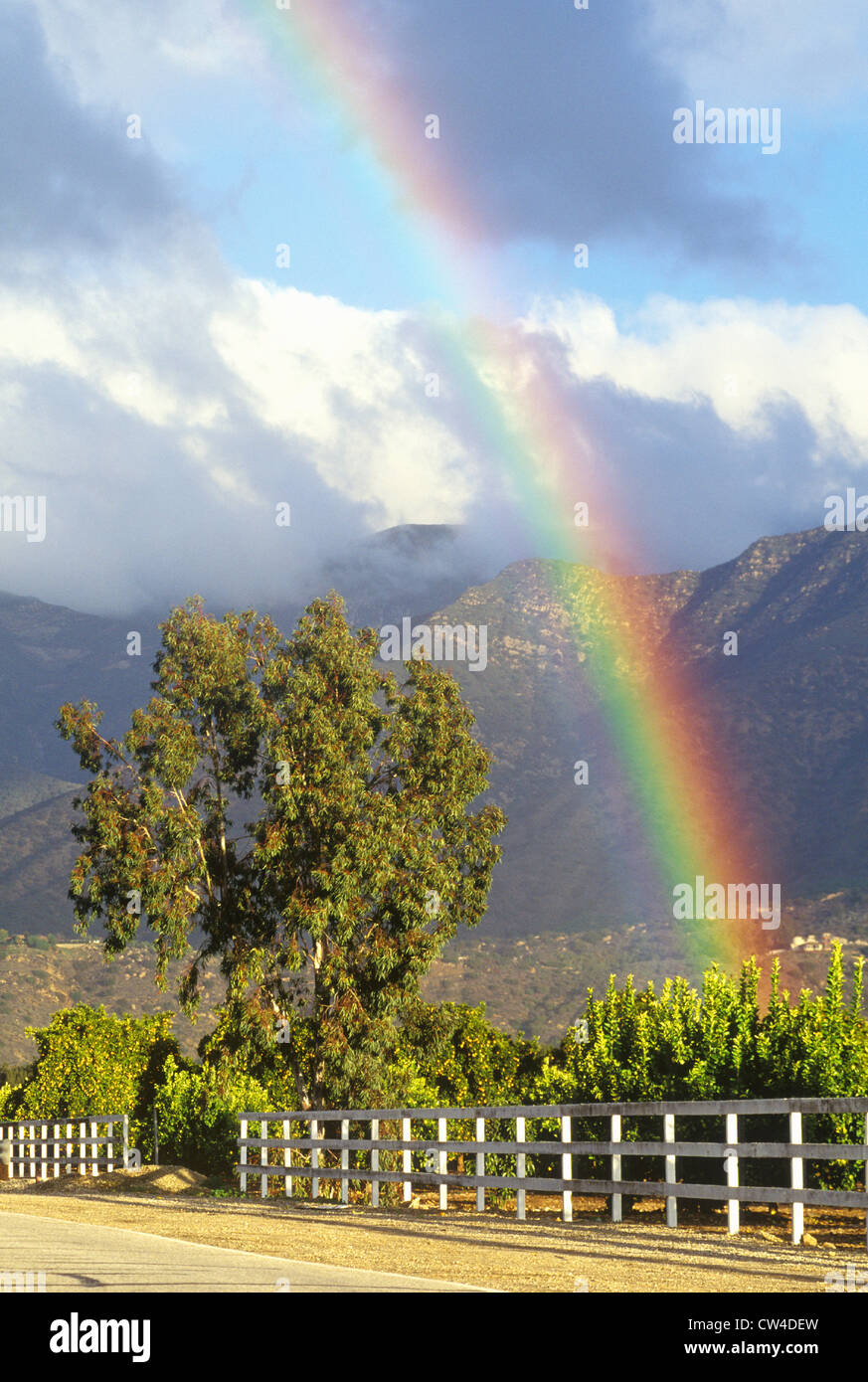Rainbow and topa topa mountains hi-res stock photography and images - Alamy