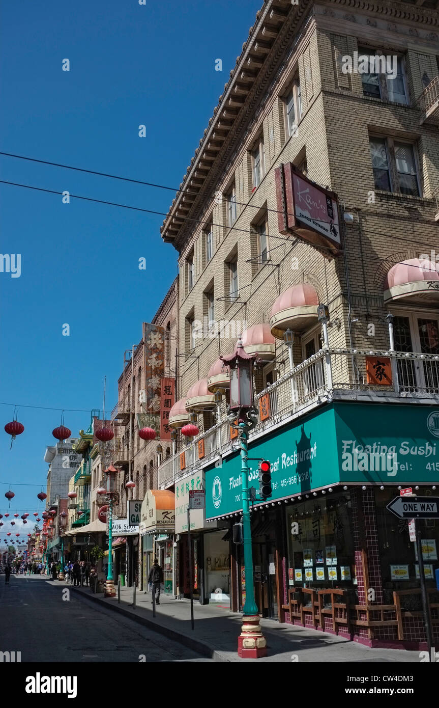 Chinese shop fronts hi-res stock photography and images - Alamy