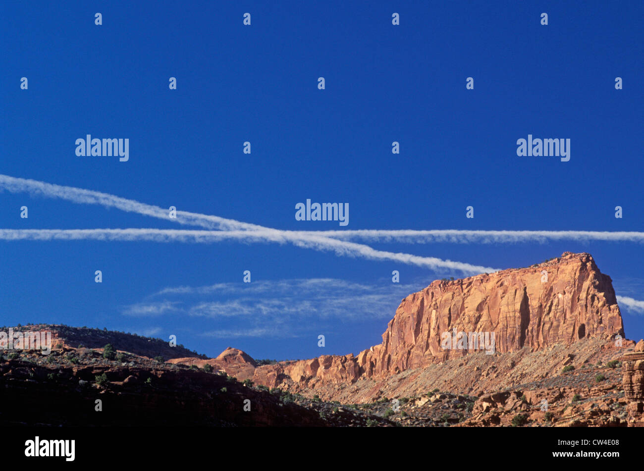 Jet Trails Over Southwest Utah Stock Photo - Alamy