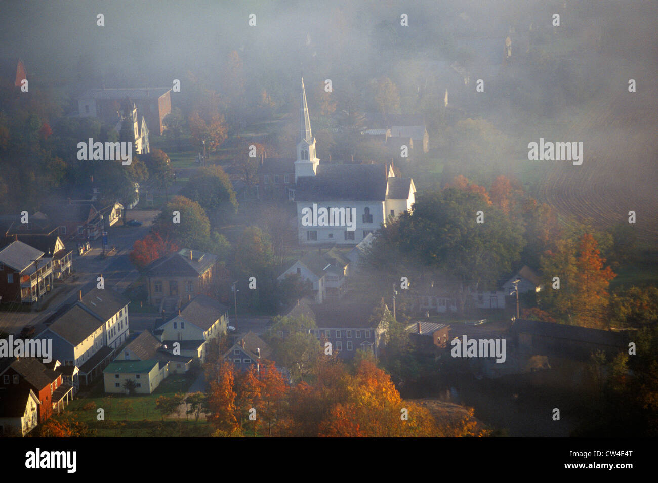 Vermont route 100 road hi-res stock photography and images - Alamy