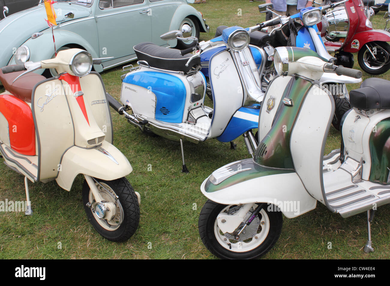 Old scooters vespa lambretta hi-res stock photography and images - Alamy