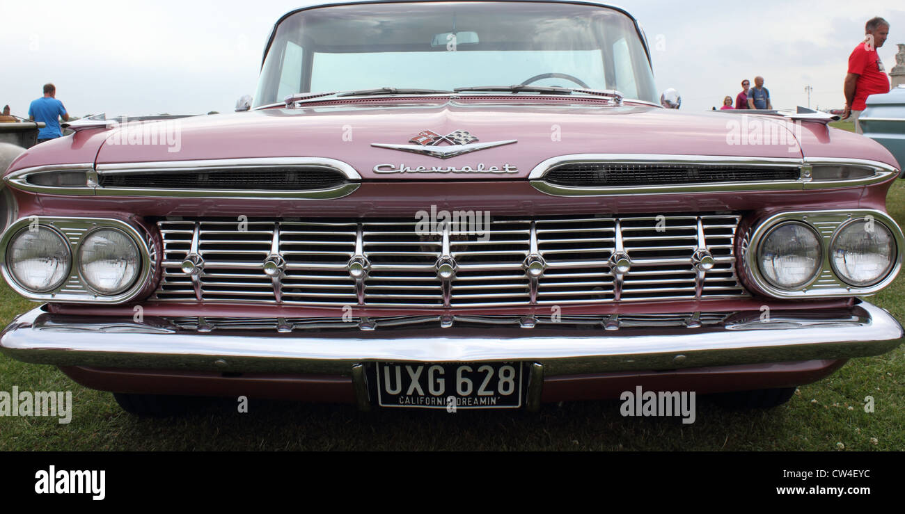 Retro styled automobile hi-res stock photography and images - Alamy