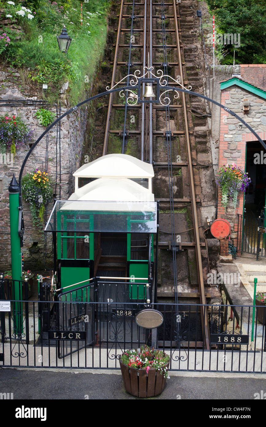 Lynton and Lynmouth Cliff Railway Stock Photo - Alamy