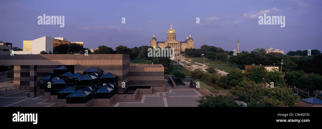Panoramic view of Iowa State Capitol in Des Moines Iowa at dusk Stock ...