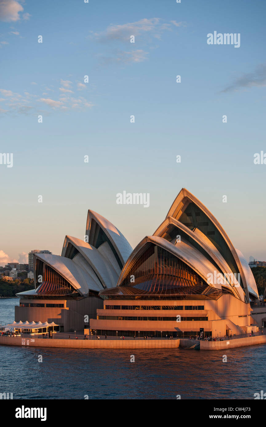 Sydney Opera House in late afternoon light, Bennelong Point, Sydney ...