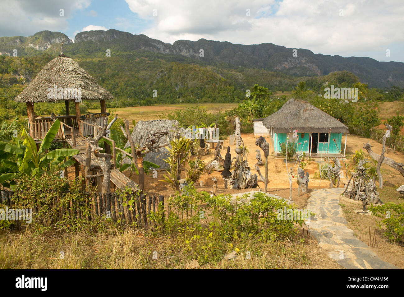 Landforms of cuba hi-res stock photography and images - Alamy