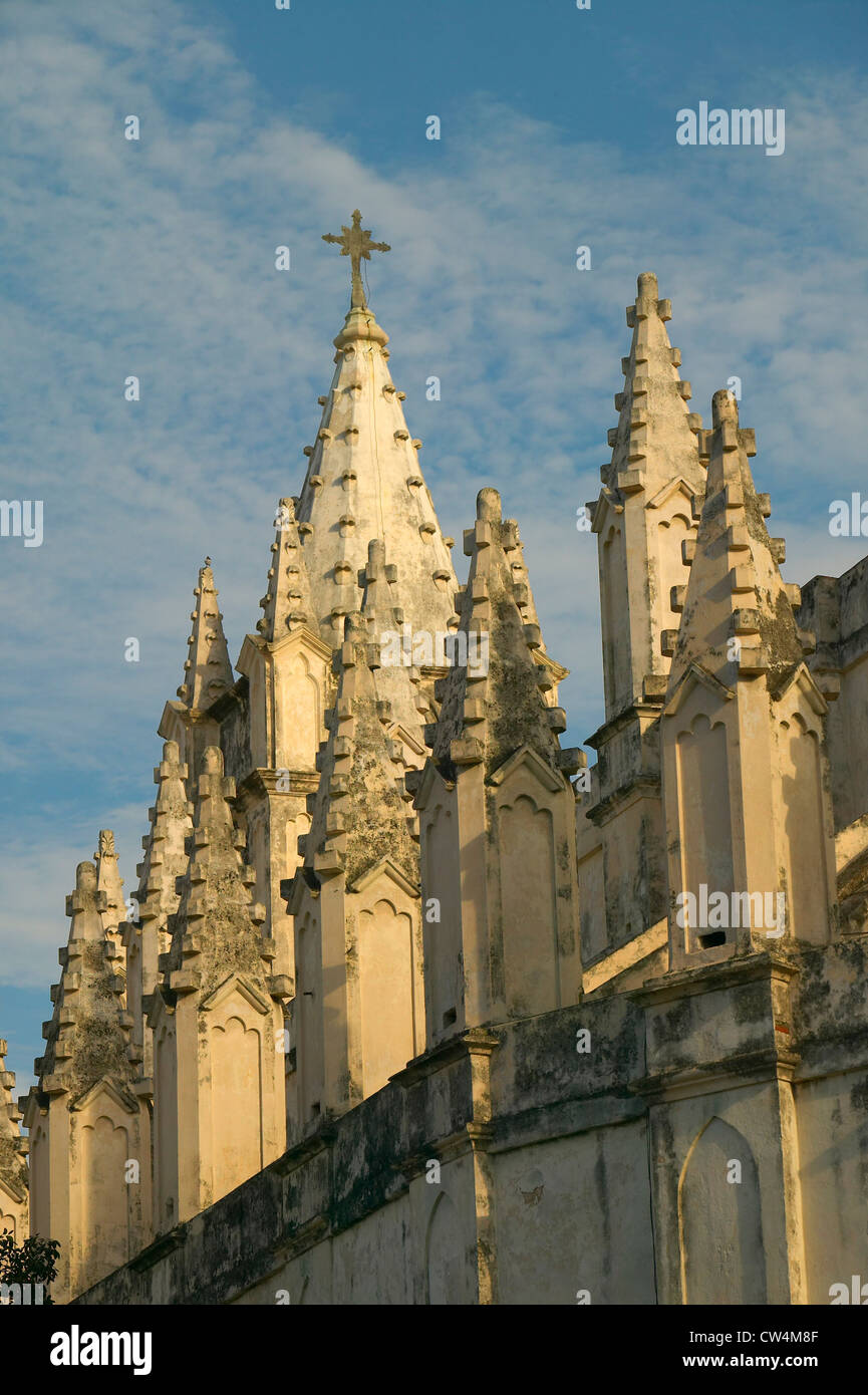 Very old Cuban church in Havana with cross on top Stock Photo - Alamy