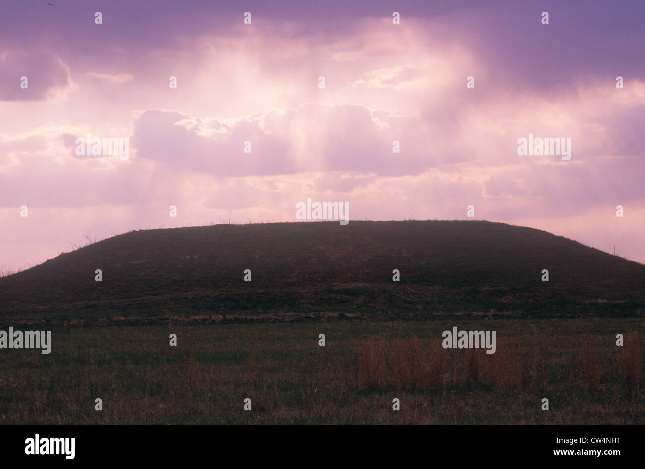 Cahokia mounds hi-res stock photography and images - Alamy