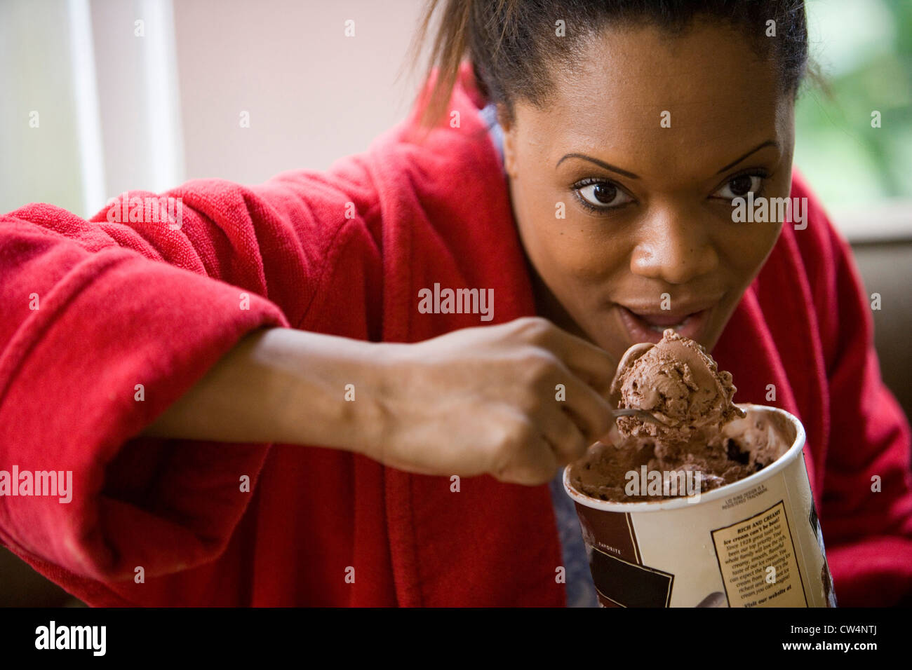 Adults eating ice cream hi-res stock photography and images - Alamy