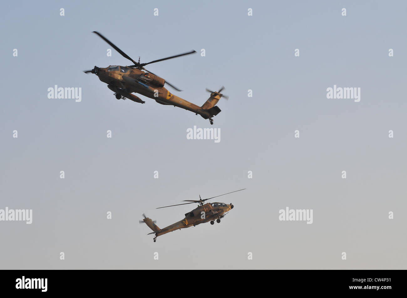 Israeli Air force Apache AH-64A in flight Stock Photo - Alamy