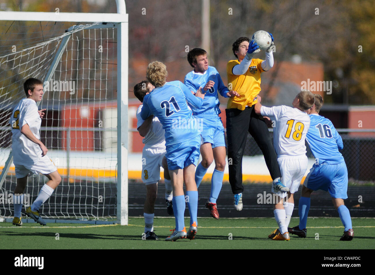 Soccer net soccer ball hi-res stock photography and images - Alamy