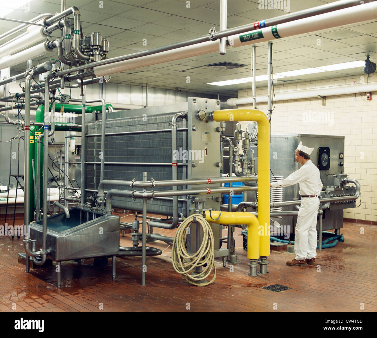 Pasteurization Stock Photos & Pasteurization Stock Images - Alamy