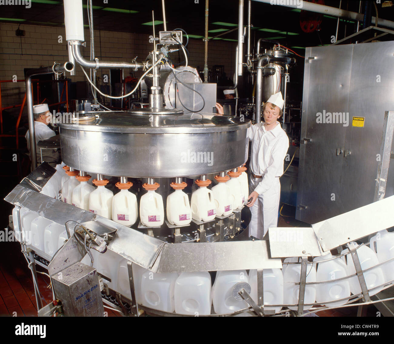Milk Bottling Stock Photos & Milk Bottling Stock Images - Alamy