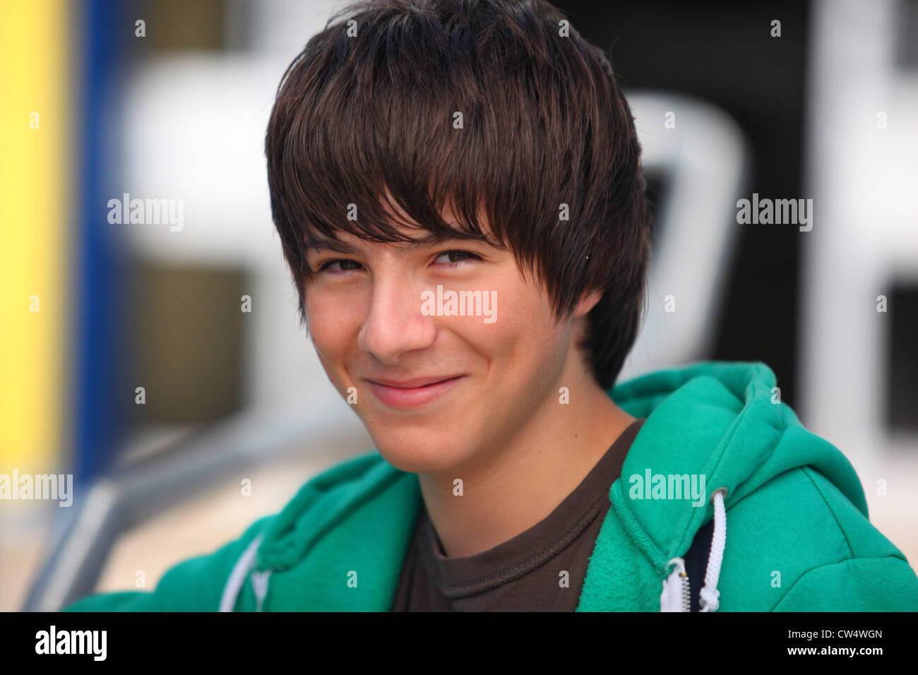 Portrait of a smiling teenager Stock Photo - Alamy