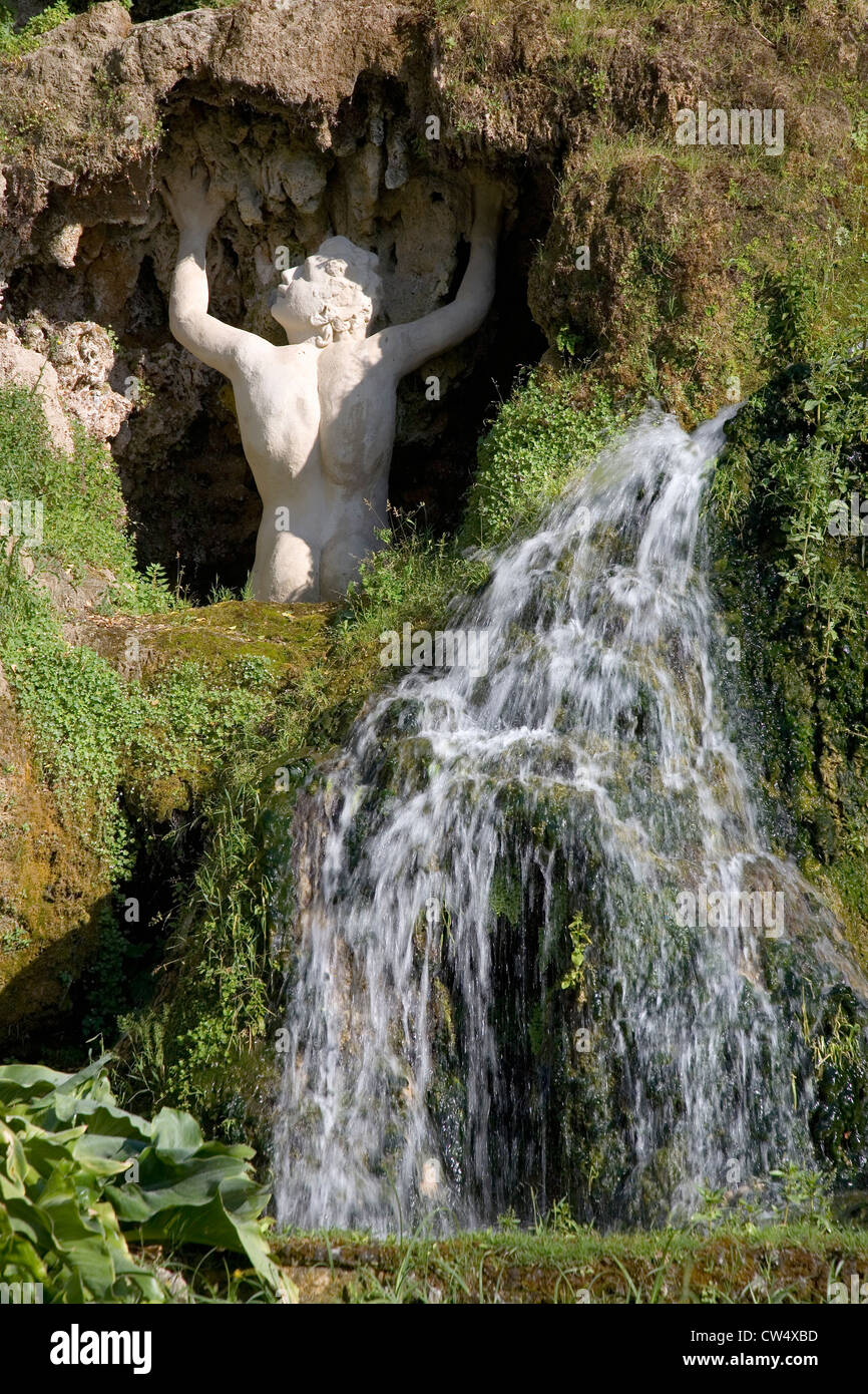 Gardens near rome hi-res stock photography and images - Alamy