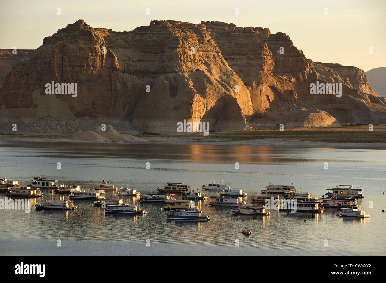 Wahweap marina hi-res stock photography and images - Alamy