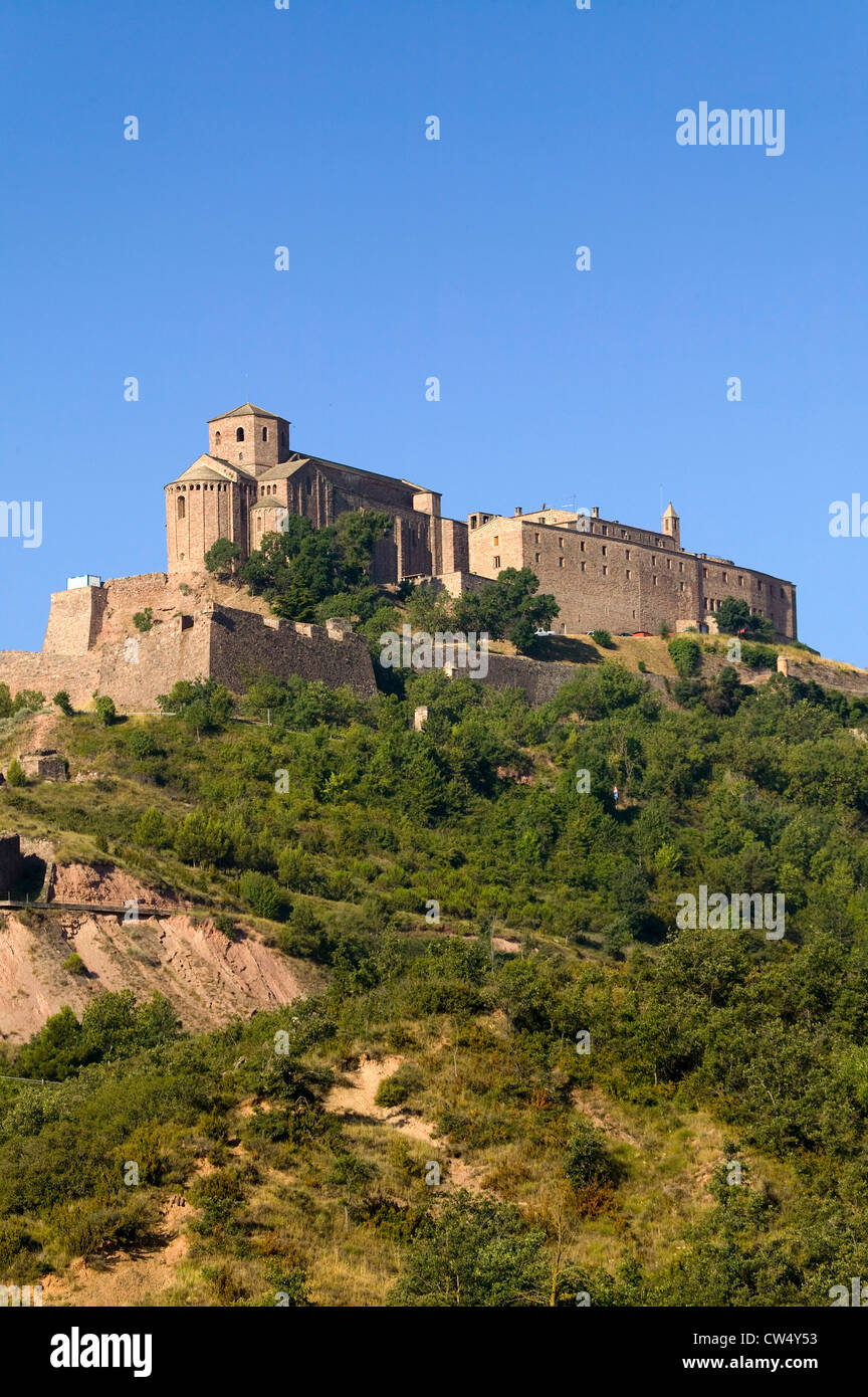 Cardona castle barcelona province catalonia hi-res stock photography ...