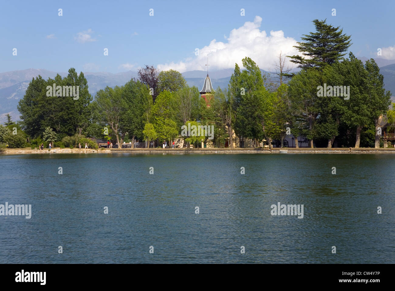 Catalonia landforms landscape mountain hi-res stock photography and ...