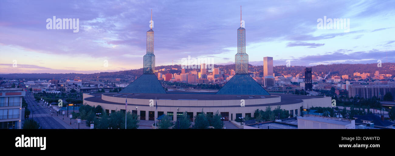 Portland Convention Center, Sunrise, Oregon Stock Photo - Alamy