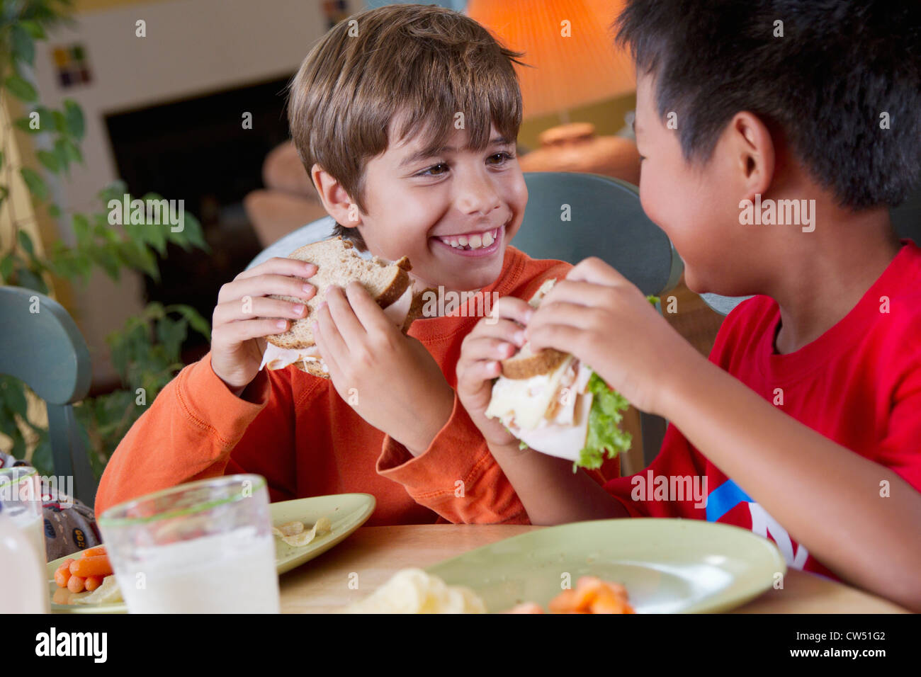 Tween boys only hi-res stock photography and images - Alamy