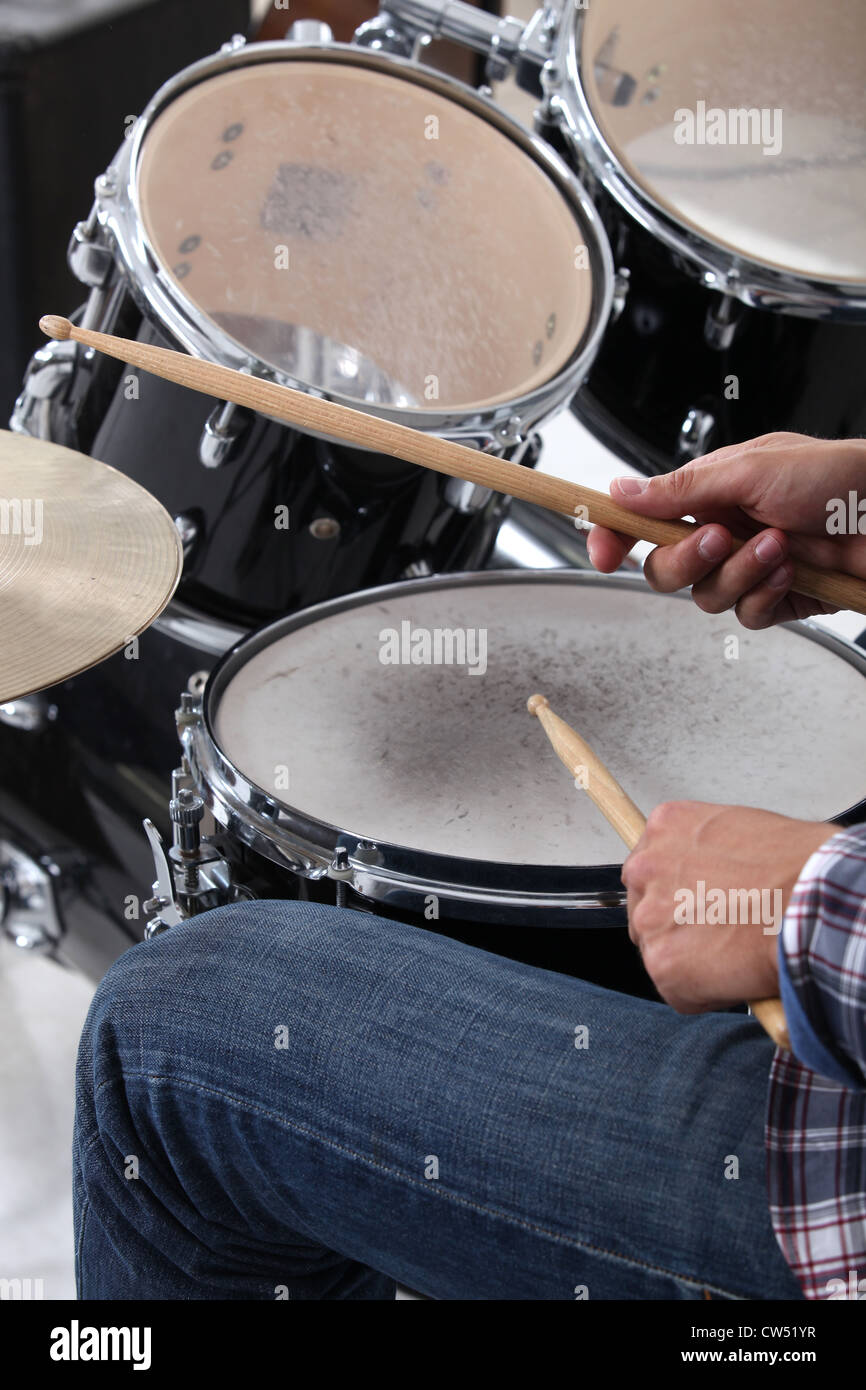 Man playing drums heavy metal band hi-res stock photography and images ...