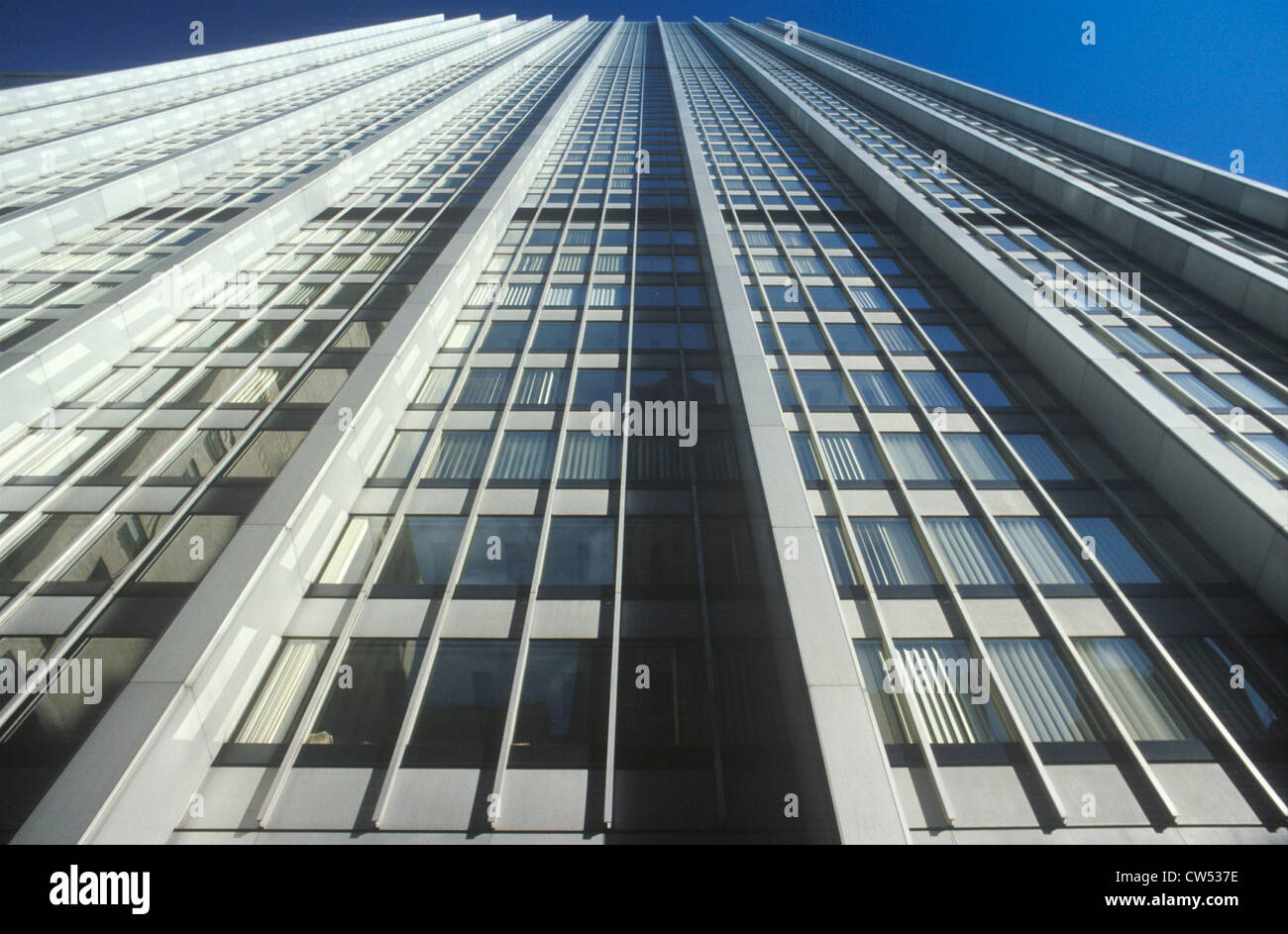 Exterior window patterns viewed from street level, Wall Street, NY ...