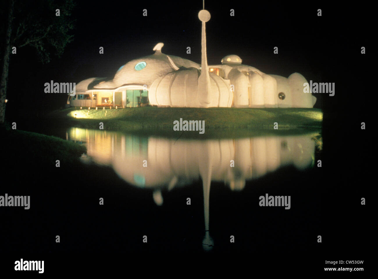 Futuristic electric cottage, Orlando, FL Stock Photo - Alamy