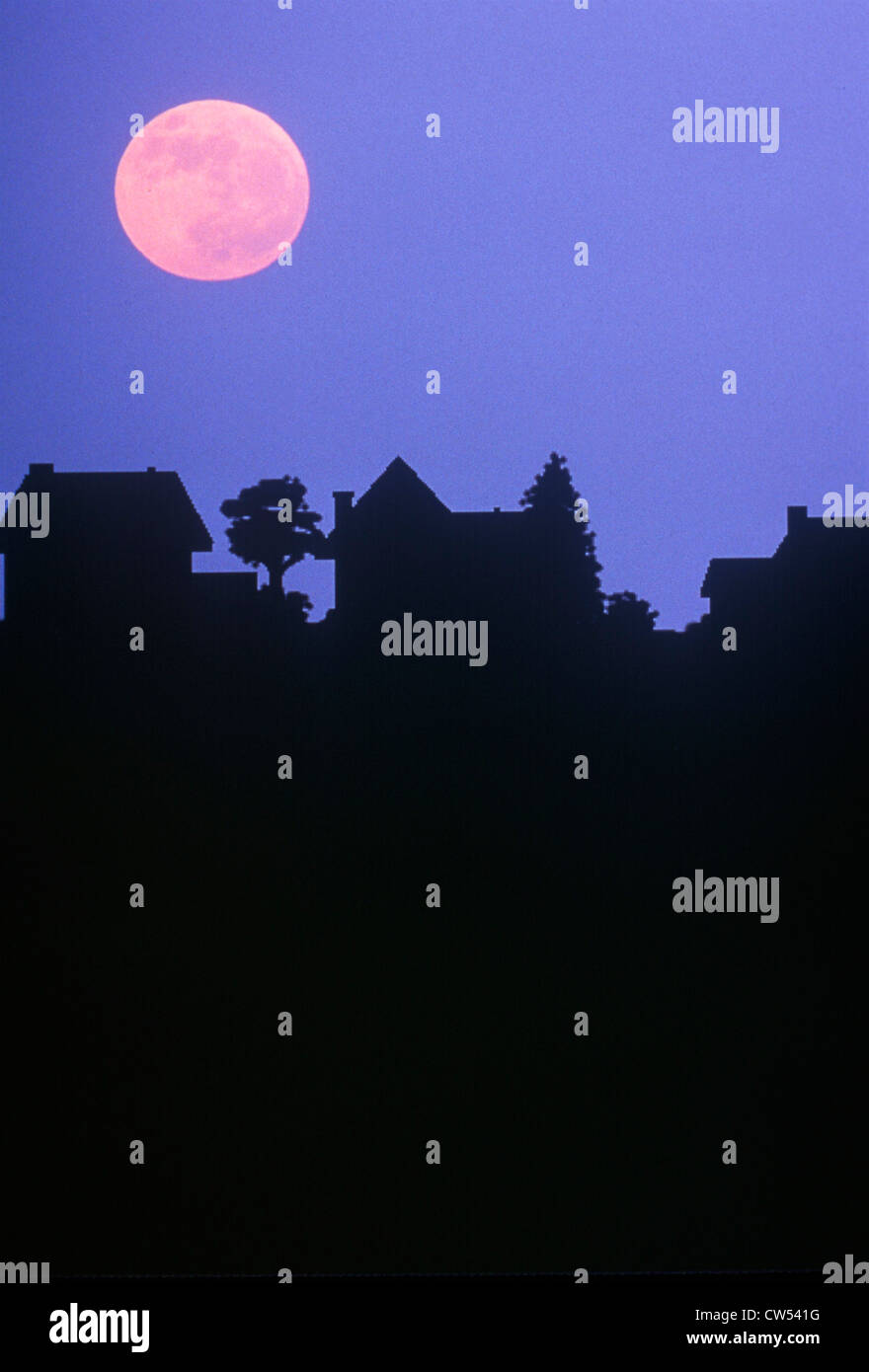 Moon over neighborhood hi-res stock photography and images - Alamy