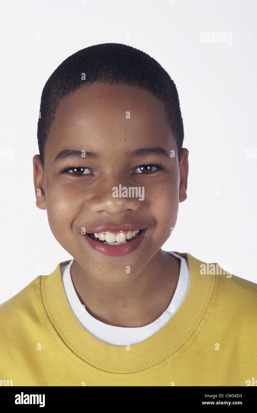 Portrait of a boy smiling Stock Photo - Alamy